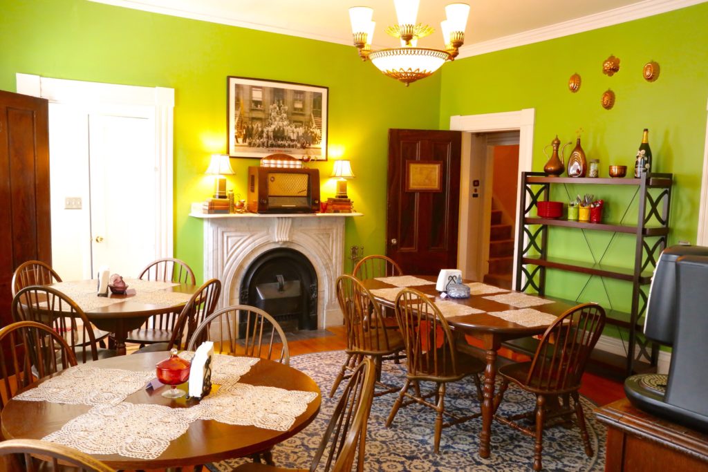 Stepping Stone Inn | Located In The Heart of Salem, Massachusetts